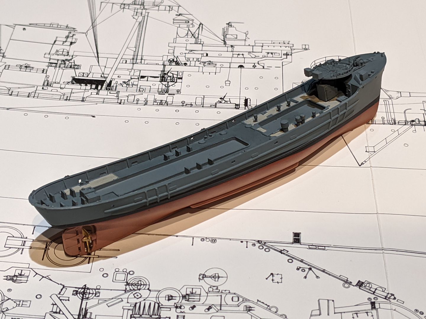 1/350 HMT Sir Gareth, Round Table class Admiralty Trawler - Work in ...