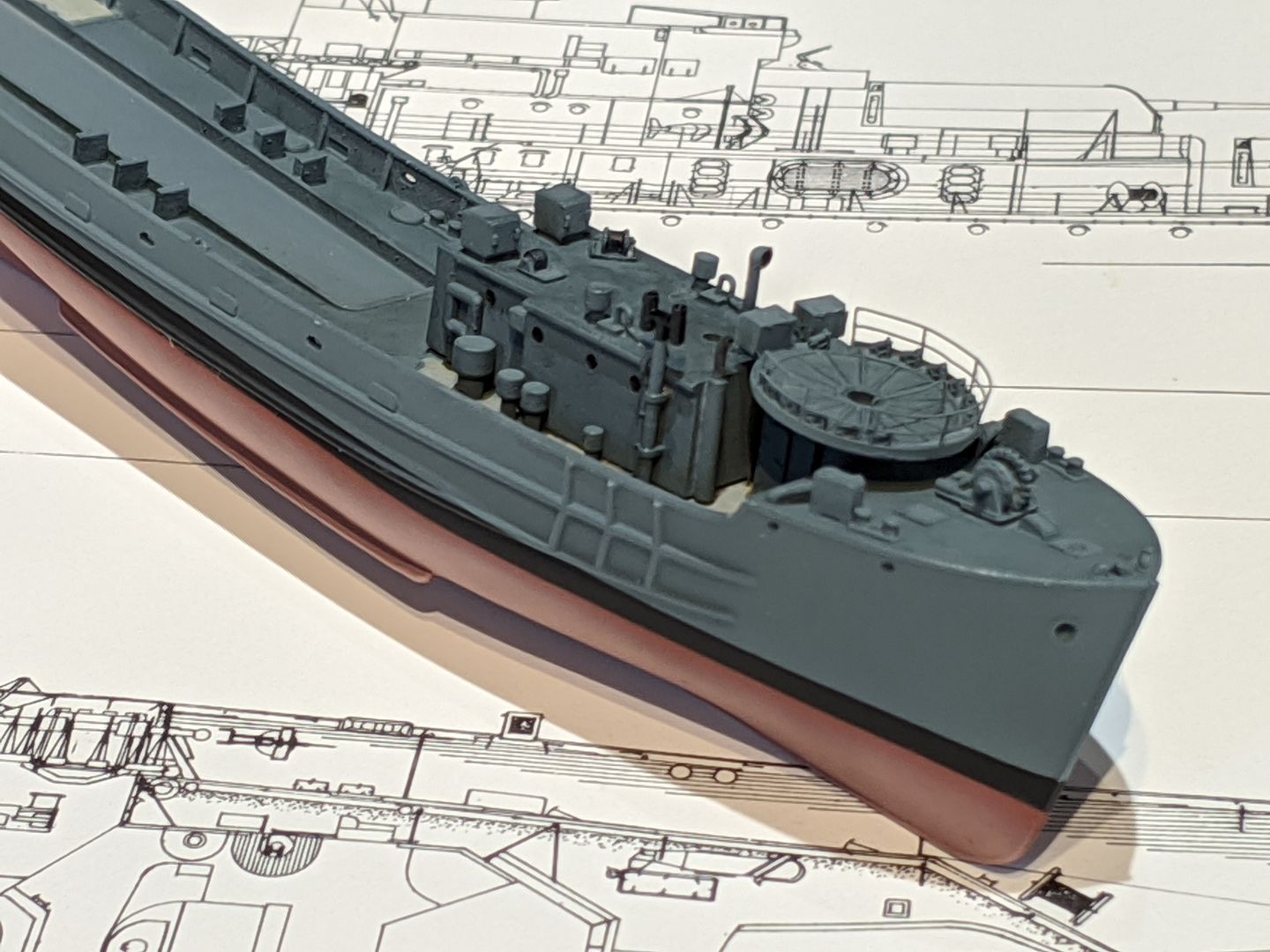 1/350 HMT Sir Gareth, Round Table class Admiralty Trawler - Page 2 ...