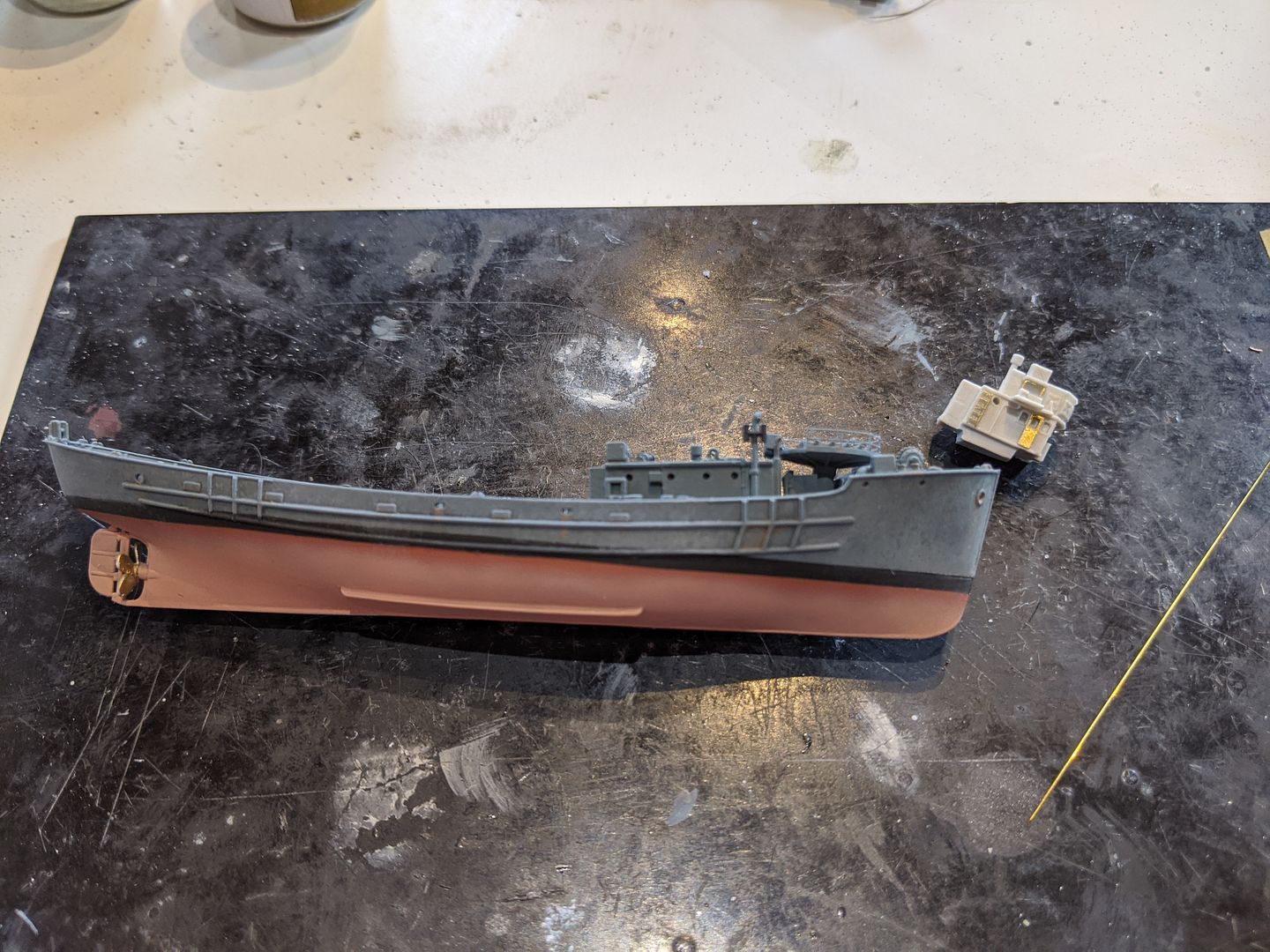 1/350 HMT Sir Gareth, Round Table class Admiralty Trawler - Page 2 ...