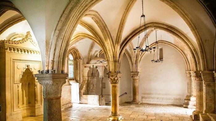 SENAKEL – RUANG ATAS – PERJAMUAN TUHAN - SarapanPagi Biblika Ministry